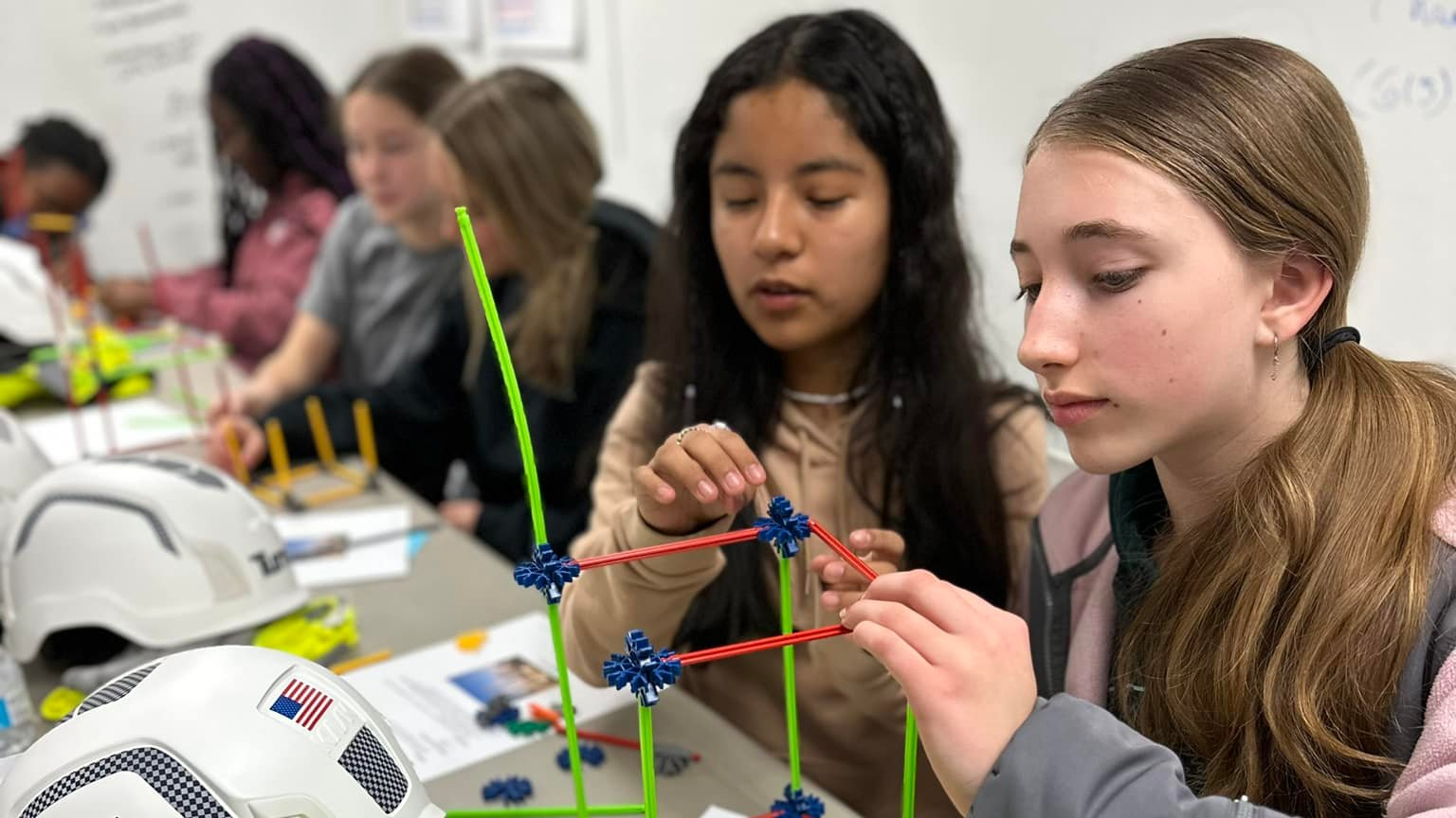 Supporting Girls in STEM | Play Like a Girl